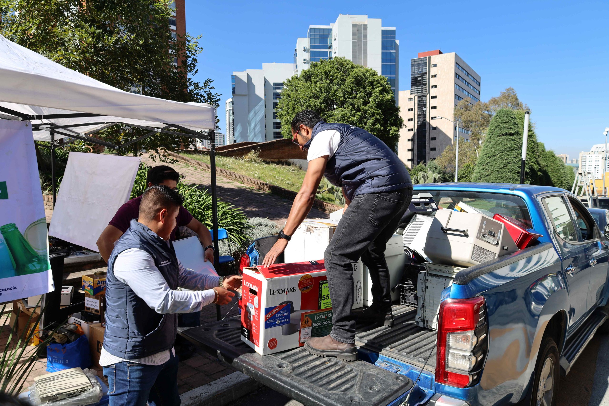 REÚNE HUIXQUILUCAN OCHO TONELADAS DE RESIDUOS ELECTRÓNICOS Y PLÁSTICOS ...